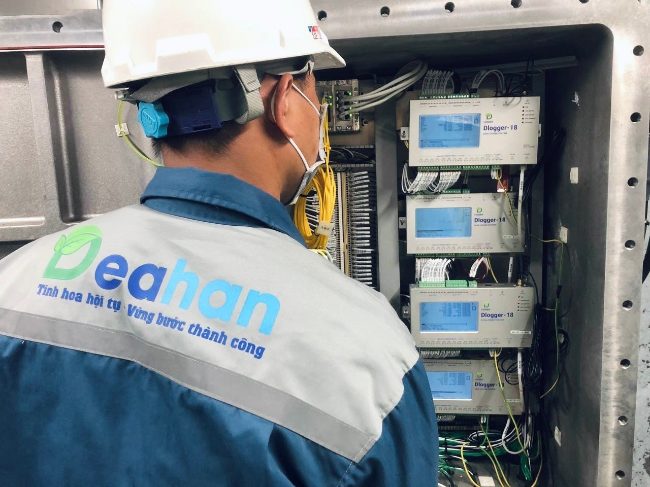 Quan Trắc Nước Thải Tự Động - Deahan Tech